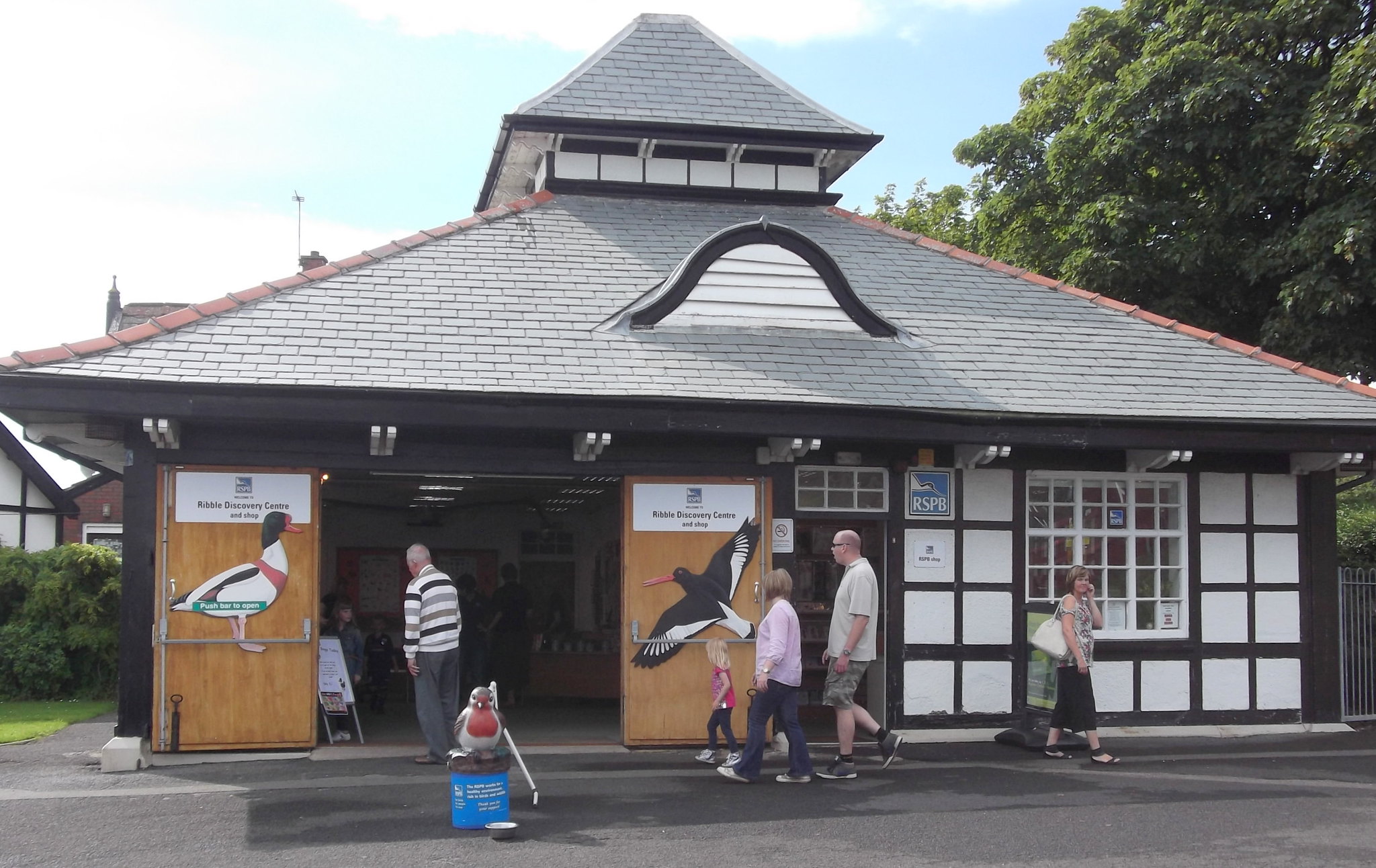 RSPB to close 'loss-making' visitor centre - BirdGuides