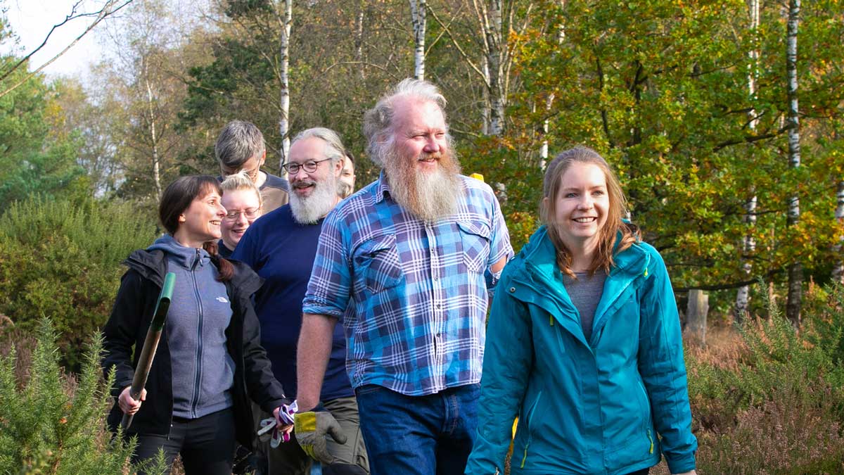 New funding to help local groups with nature recovery across UK ...