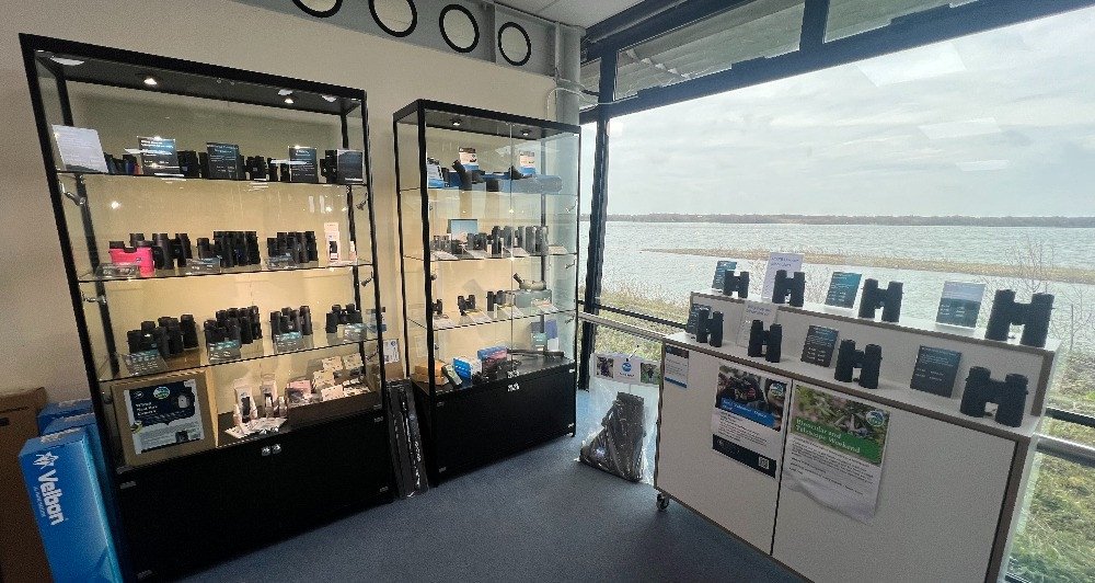 RSPB to shut 'loss-making' Dungeness shop - BirdGuides